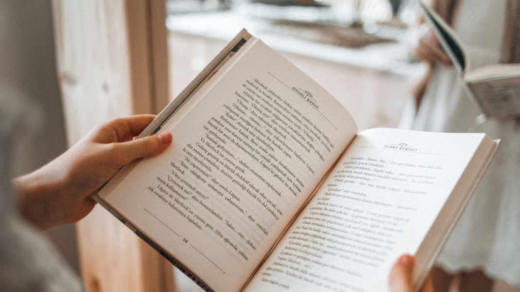 ManhuaScan: A Guide to Reading Manhua Online - My Mood Station